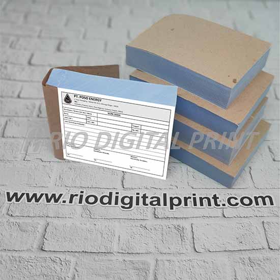 Nota NCR BW Hitam Putih Uk. 1/8 F4 4 Ply | Rio Digital Printing Palu